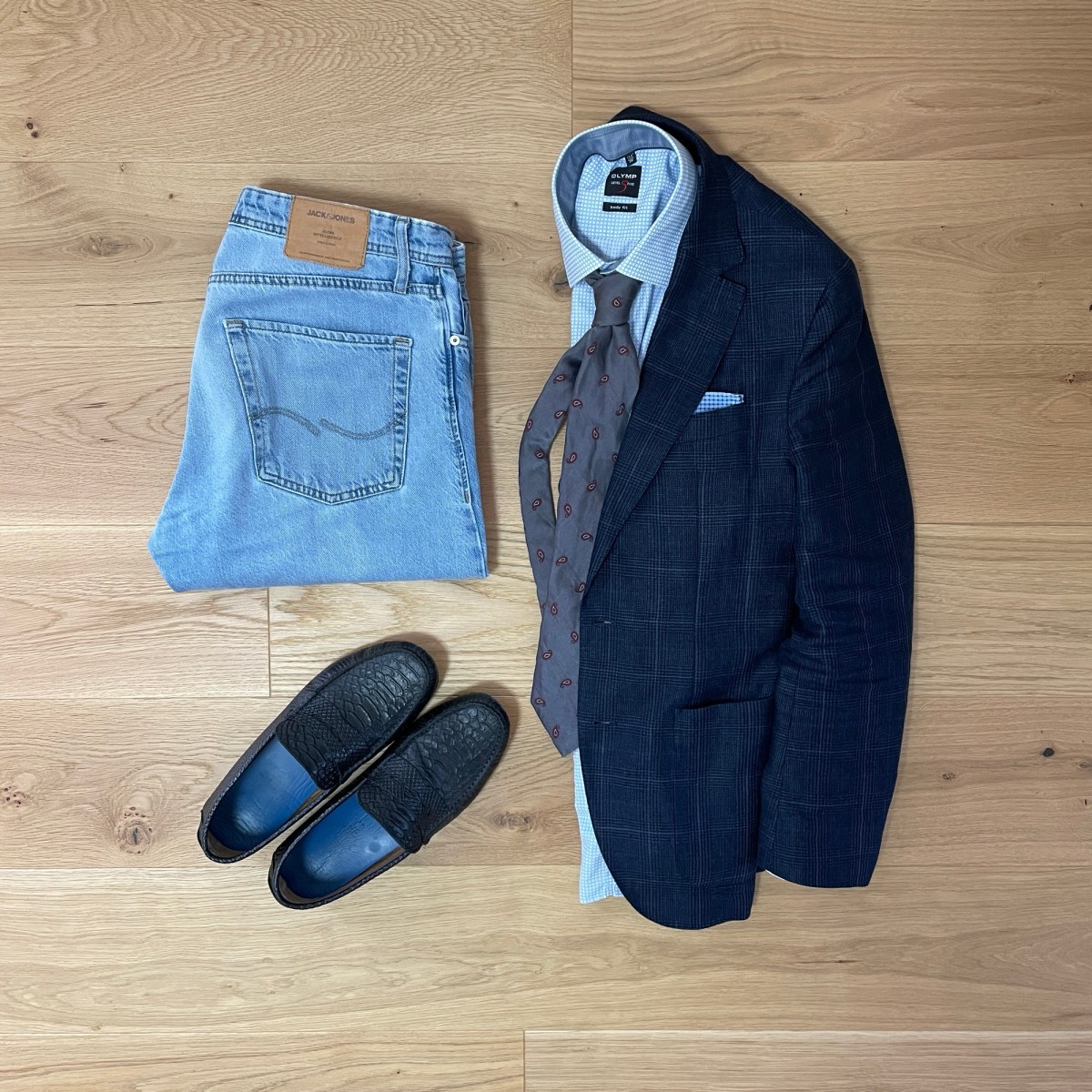 Semi-smart Casual – SQBD – Sebastian Strobl Solutions